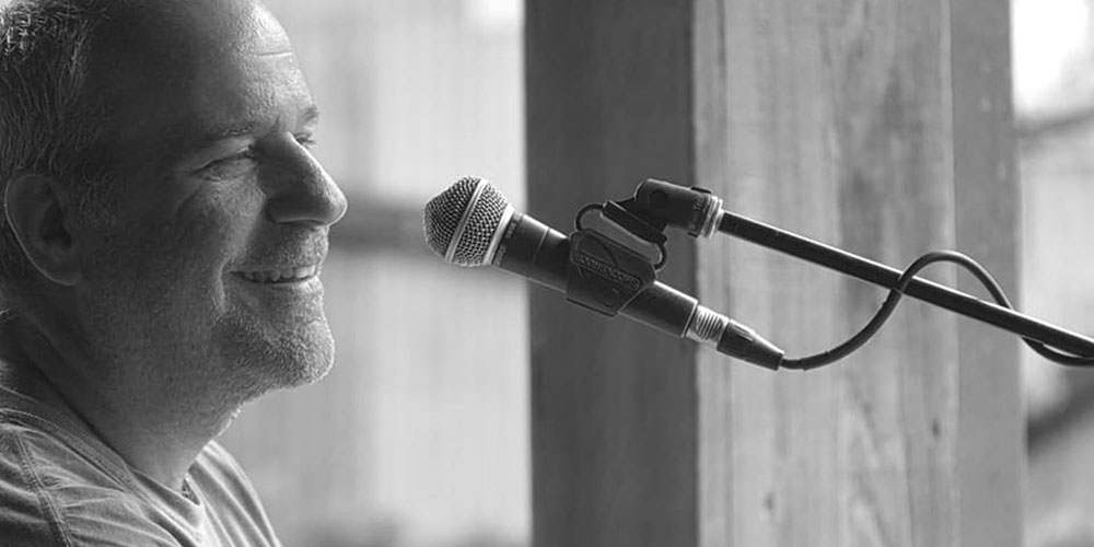 Mark Macri ⋆ Piggy Pats Smoke & Ale House